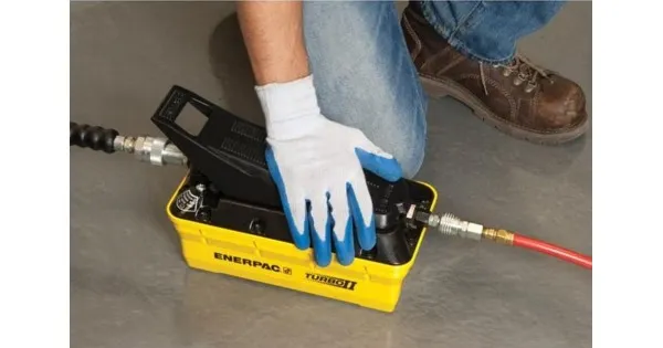 Enerpac PATG1102N Turbo II Air Hydraulic Pump, Hand/Foot Operated