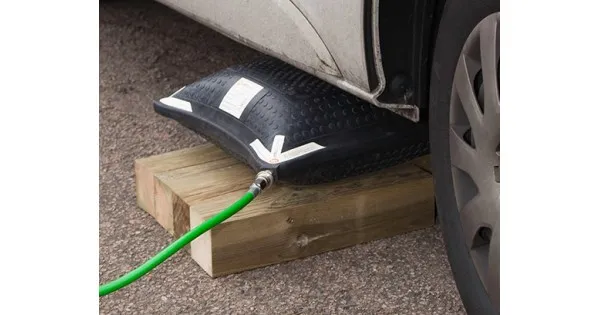 Air (Pneumatic) Lifting Jack - Powermat 8 Bar