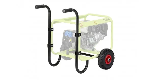 E6900 Pramac Petrol Generator - Dual Voltage