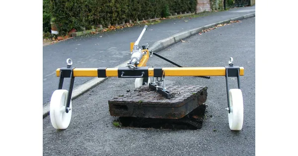 Probst Hydraulic Manhole Cover Lifter SDH-H-15 Kit