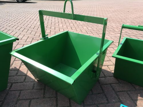 Tipping Buckets 100/150 Litre